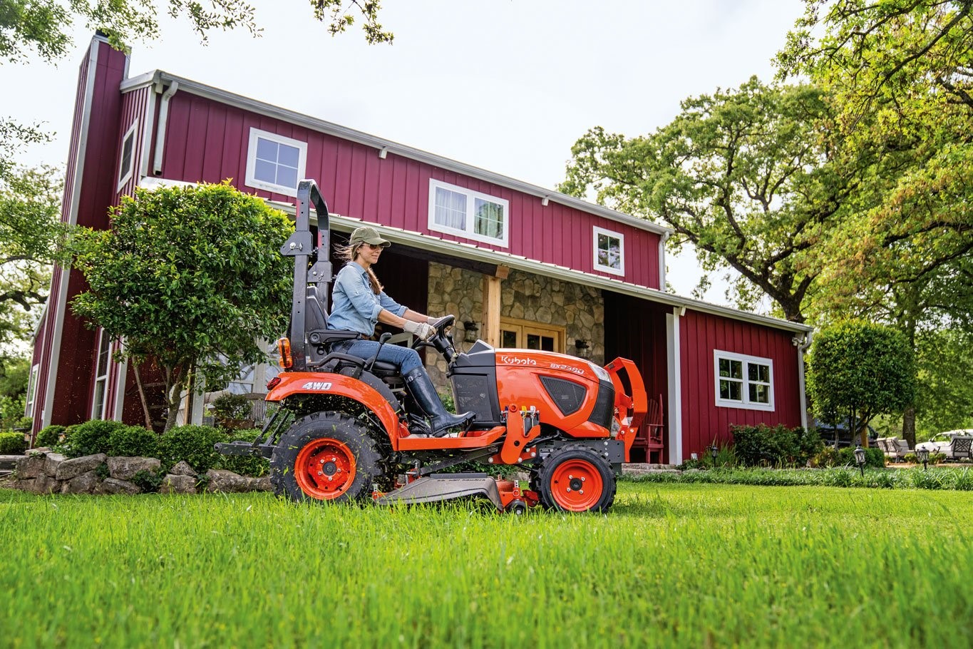 Kubota BX2380 » Ginop Sales Inc., Michigan