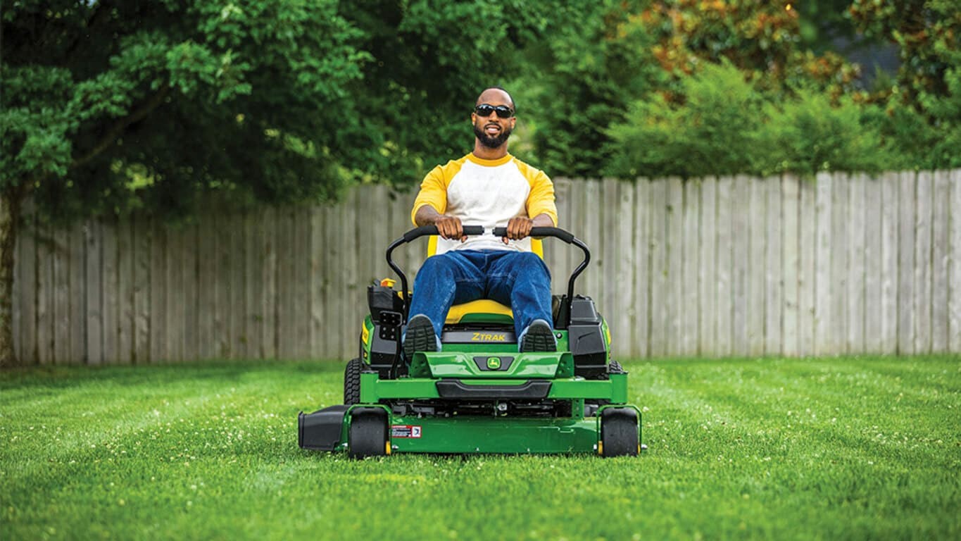 John Deere Z320M ZTrak™ Mower with 42-in. Deck » Taylor & Messick, Delaware