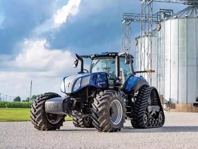 New Holland Ag T8.435 SmartTrax™ » Big Sky Equipment Co., Montana